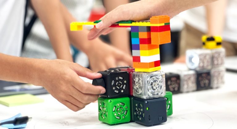 次世代型デジタル人材を育てる「WOZED（ウォズエド）プログラム」 ＜学校導入事例＞ | コアネット教育総合研究所